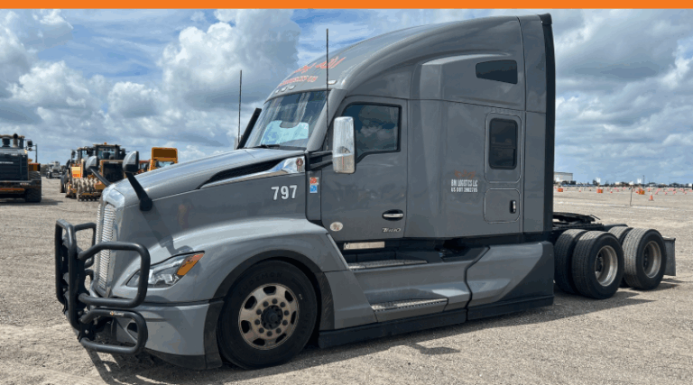Kenworth vs Peterbilt: Ultimate semi-truck comparisons - Ritchie Bros. Blog