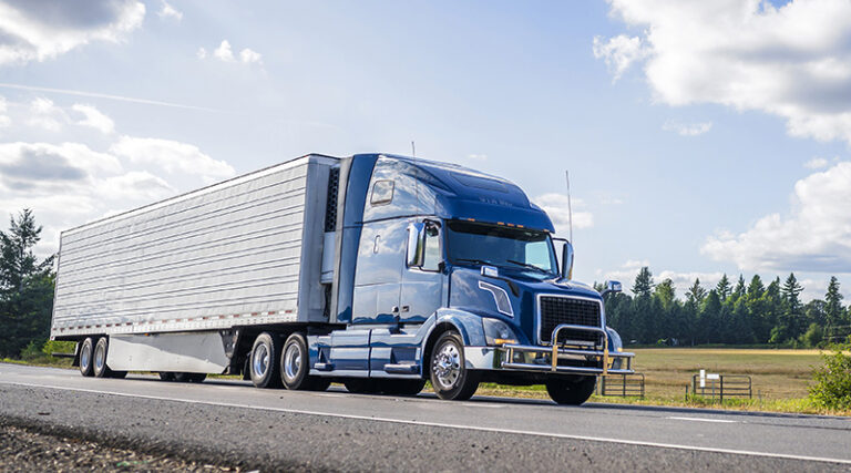 Best Semi Truck & 18 Wheelers: 2025 Guide - Ritchie Bros. Blog