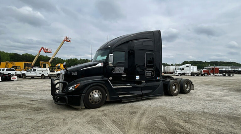 Best Semi Truck & 18 Wheelers: 2025 Guide - Ritchie Bros. Blog